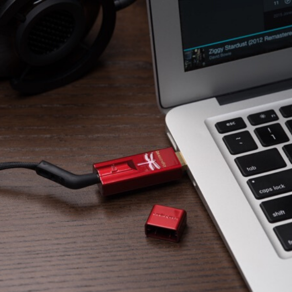AUDIOQUEST DRAGONFLY RED USB DAC + AMP AUDIFONOS